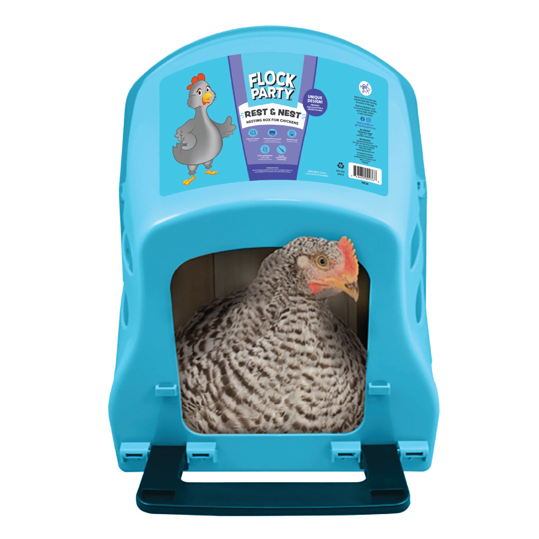 Flock Party™ Nesting Box | MannaPro
